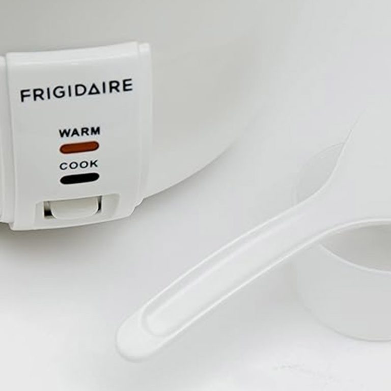 Frigidaire | 1.8L Rice Cooker, With Steamer | Buy Now